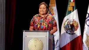 Rigoberta Menchu: biografia, frases, libros, y más